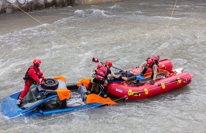 Vehicles in Water Training – WRS International